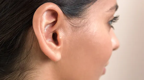 Een oorcorrectie: zo ziet de behandeling er uit! - Kliniek Veldhoven